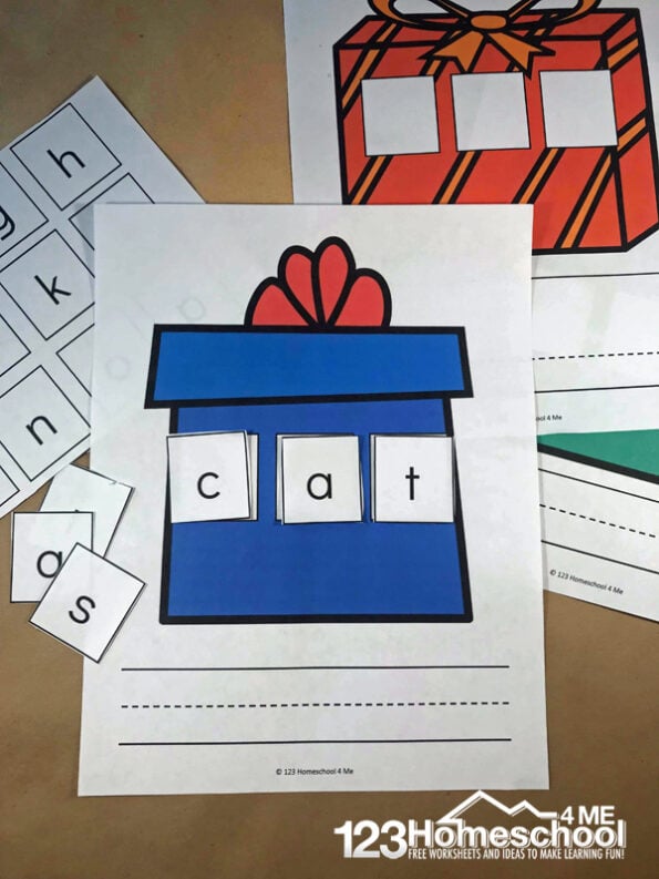 FREE Christmas Sight Words Mats