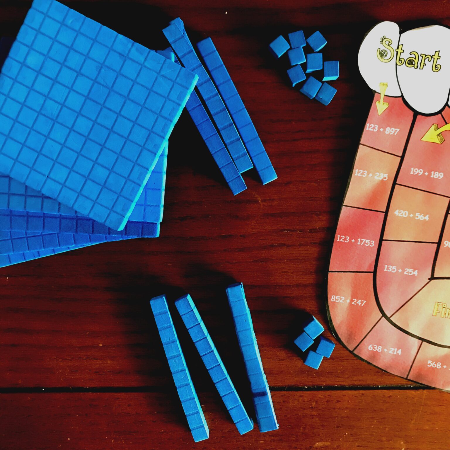 🎄 FREE Christmas Math - Stocking Three Digit Addition Game