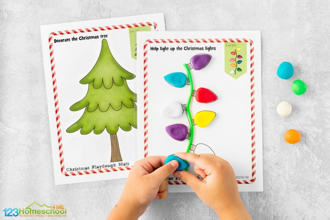 🎄 FREE Christmas Playdough Mats