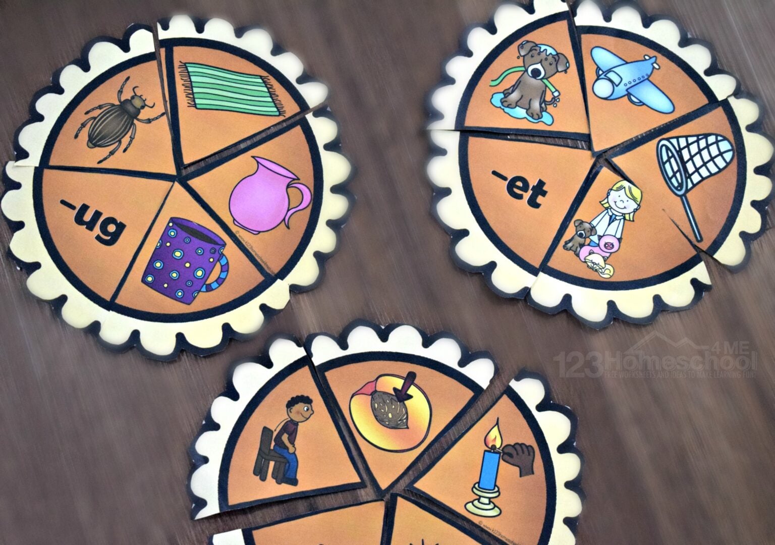 FREE Pumpkin Pie Word Family Activity