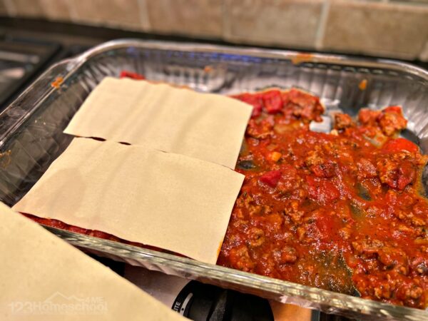 🍅 Mom's Easy Lasagna Recipe