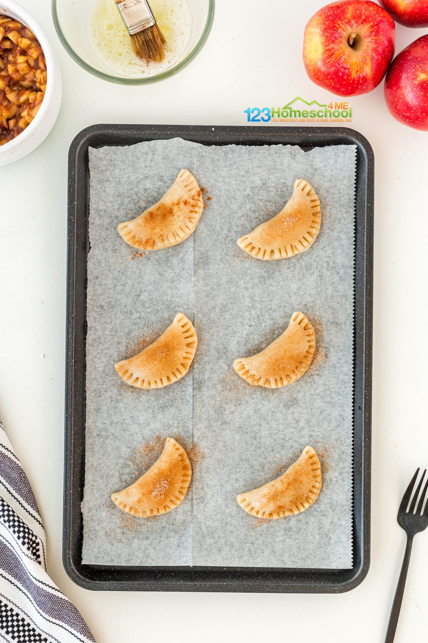 Apple Hand Pies in Carmel Dipping Sauce Recipe