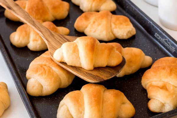 Yummy Angel Rolls - Best Homemade Crescent Rolls Recipe