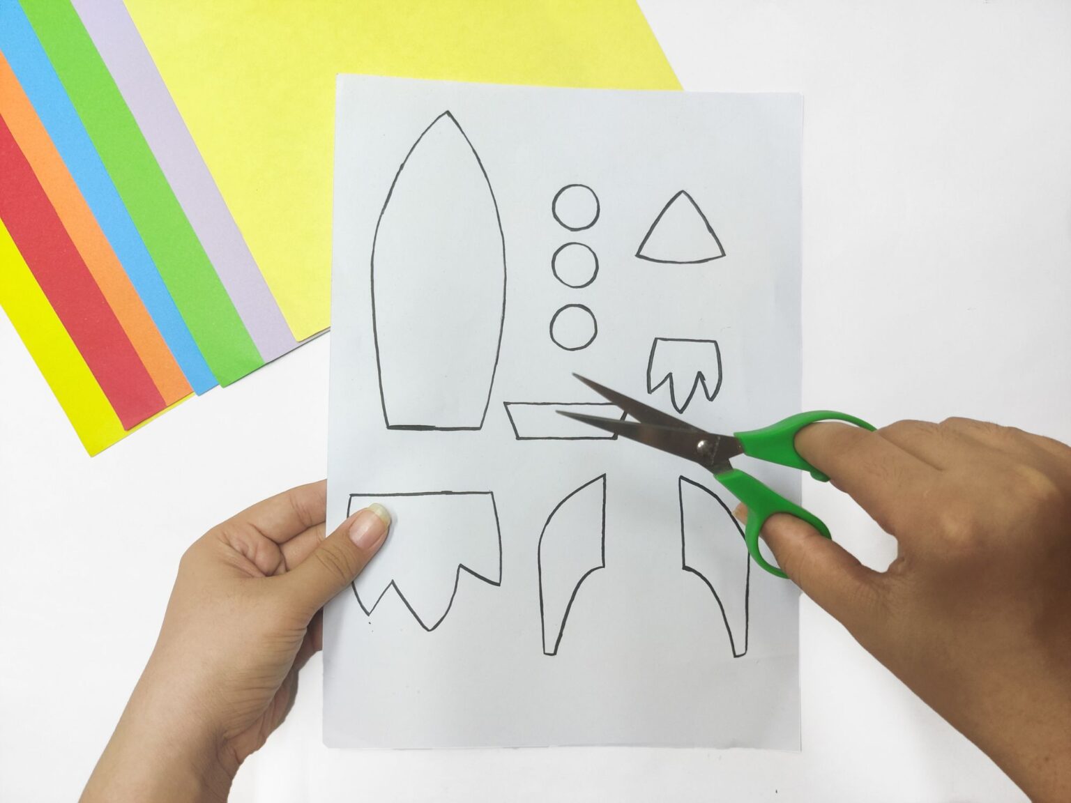 Simple and Fun DIY Rocket Space Craft for Kids (with FREE Template)